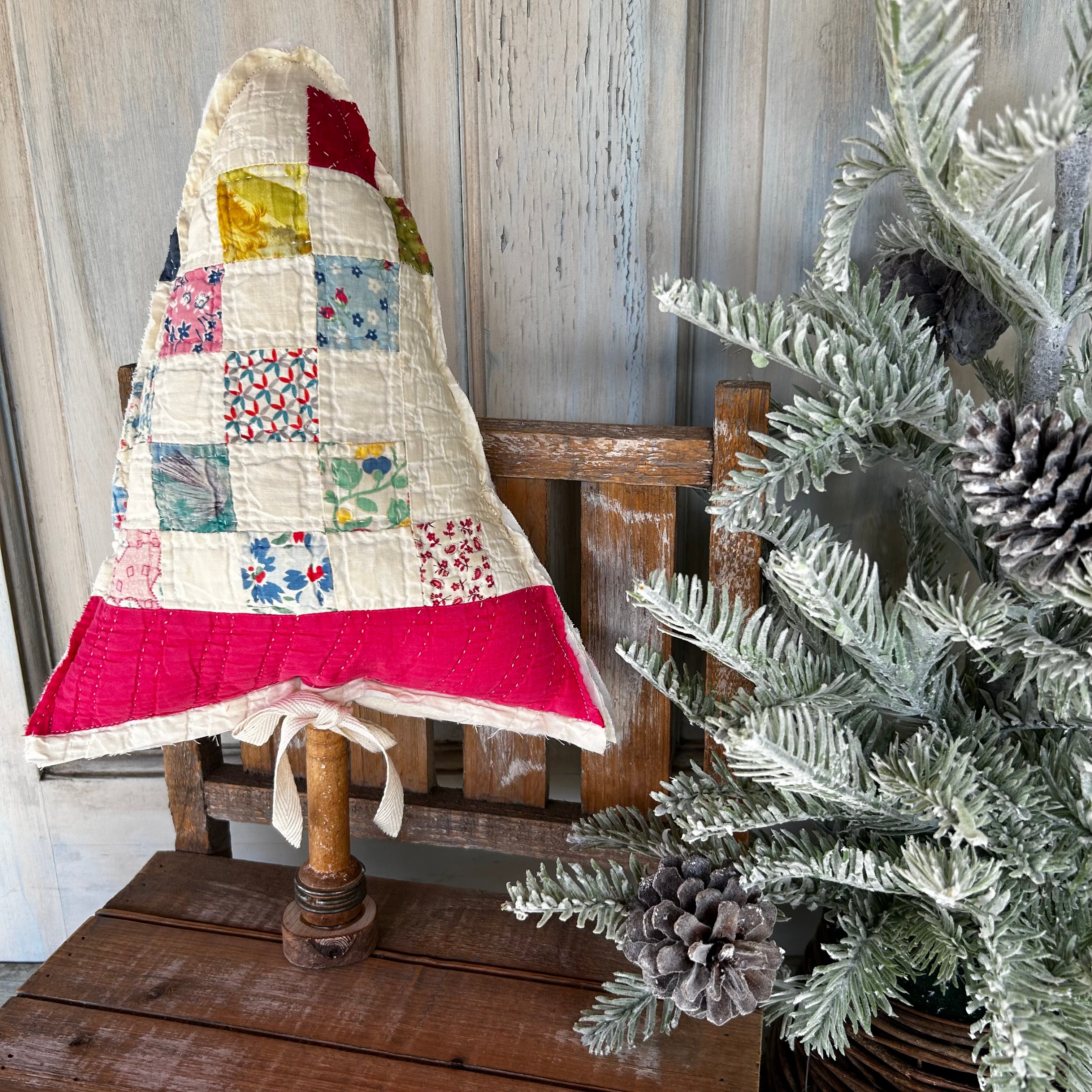 Vintage Quilt Bobbin Tree – JumpinJacksGifts